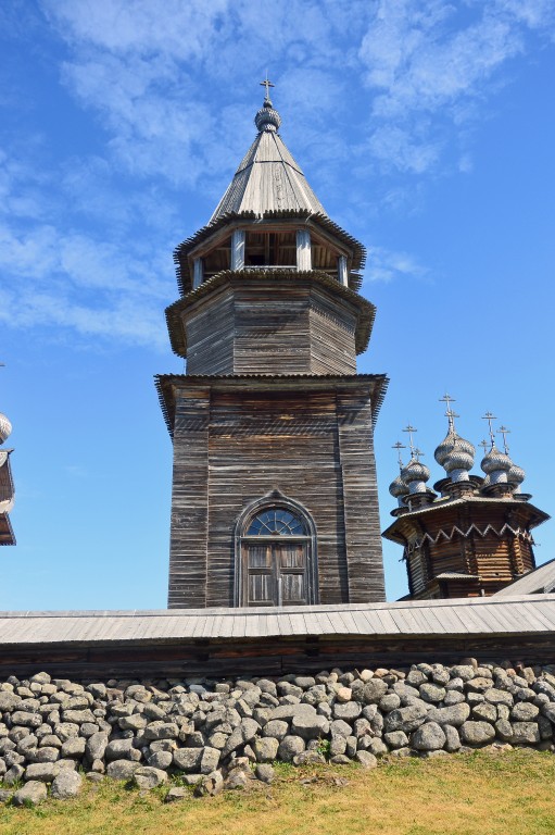 Музей заповедник Кижи Колокольня Кижского погоста Кижи остров